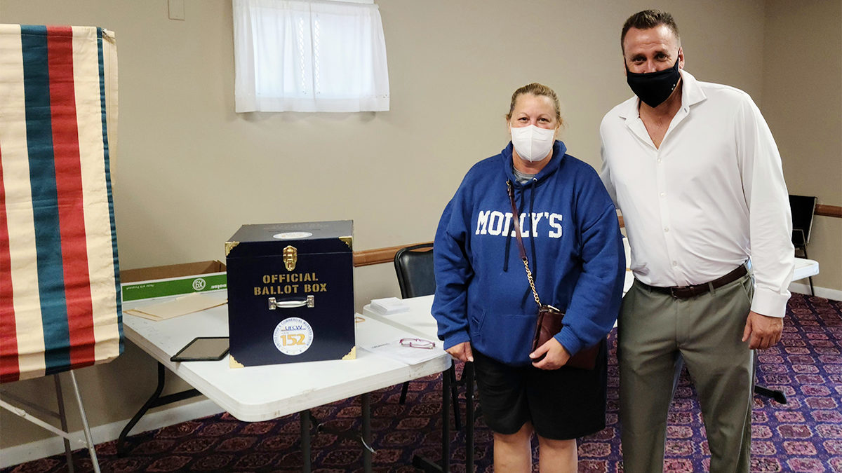 Local 152 Acme Markets Workers Ratify New Contract - For Local Unions